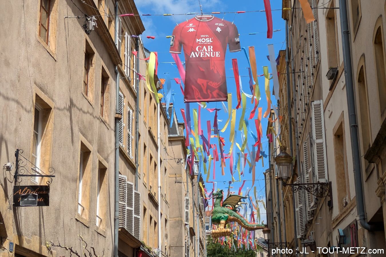 Le Graoully crache ses flammes sur le maillot 2024-2025 du FC Metz